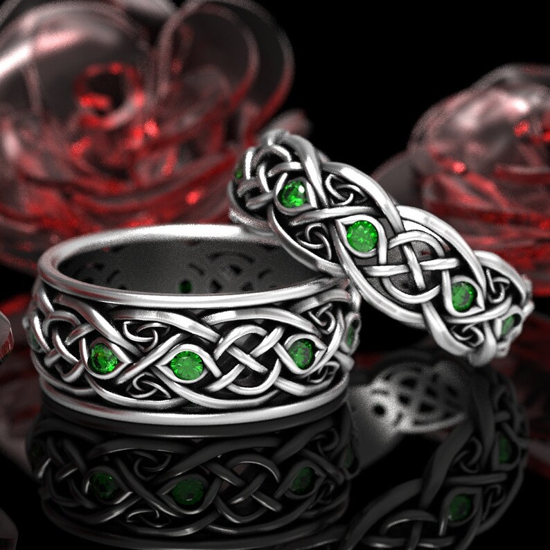 Infinity Celtic Rings Emerald & Sterling Silver Wedding Band - Etsy