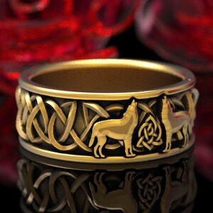 Solid Celtic Wolf Ring in Gold, Wolf Wedding Band, Celtic Animal Ring ...