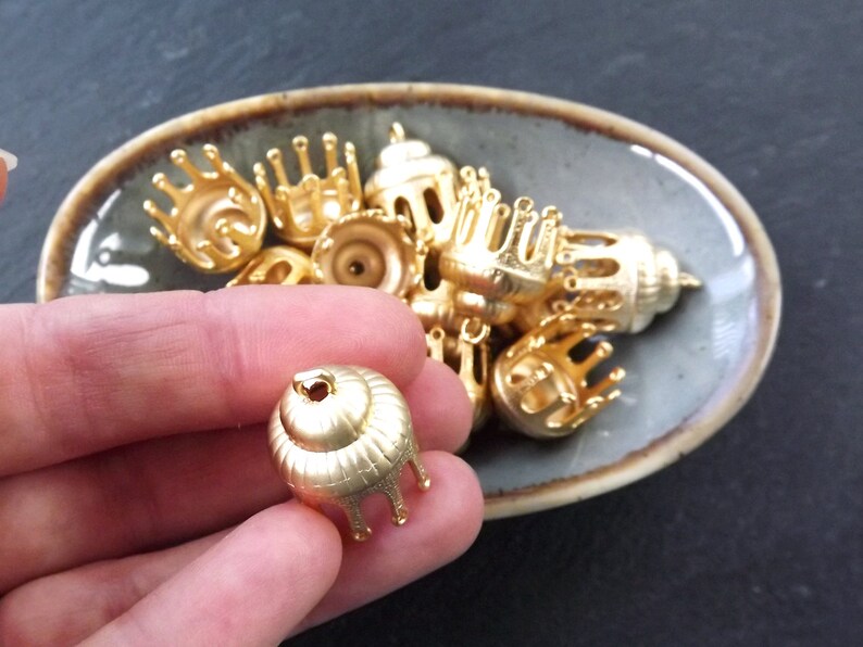 Gold Tassel Caps, Gold Bead Caps, Gold Crown, Tassel Component, Loop ...