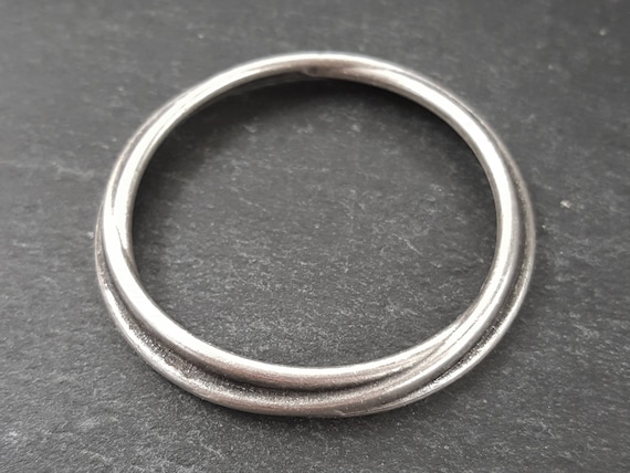 Silver Loop Pendant Intermingling Loop Round Pendant Closed - Etsy