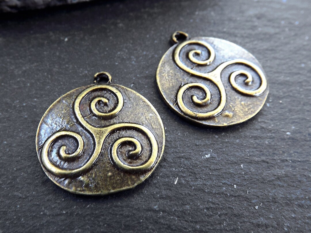 Bronze Celtic Triskelion Pendants, Round Triskele Amulet Pendant Charms ...