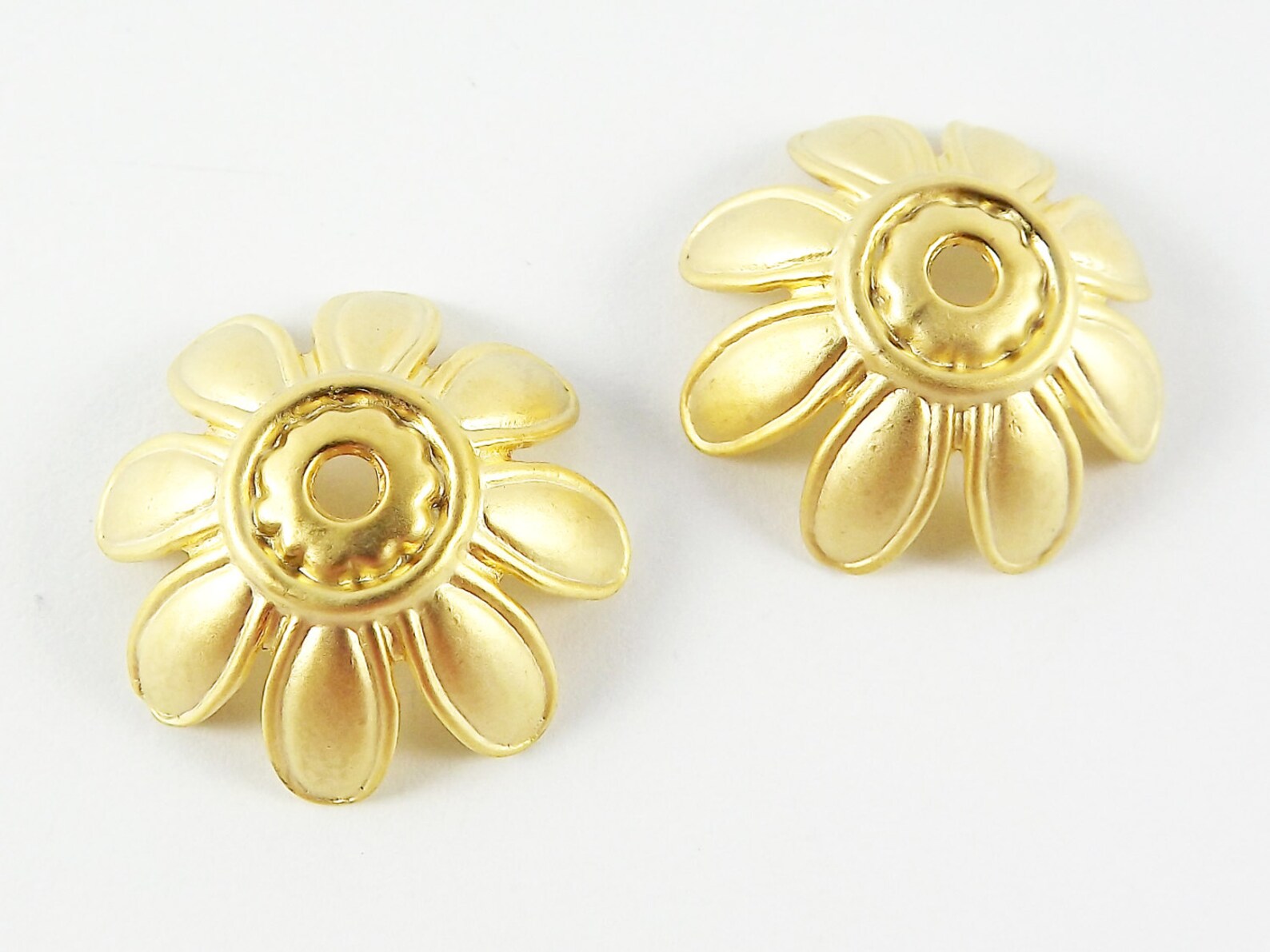 2 Large 25mm Flower Petal 22k Matte Gold Pltated Round Beadcap - Etsy
