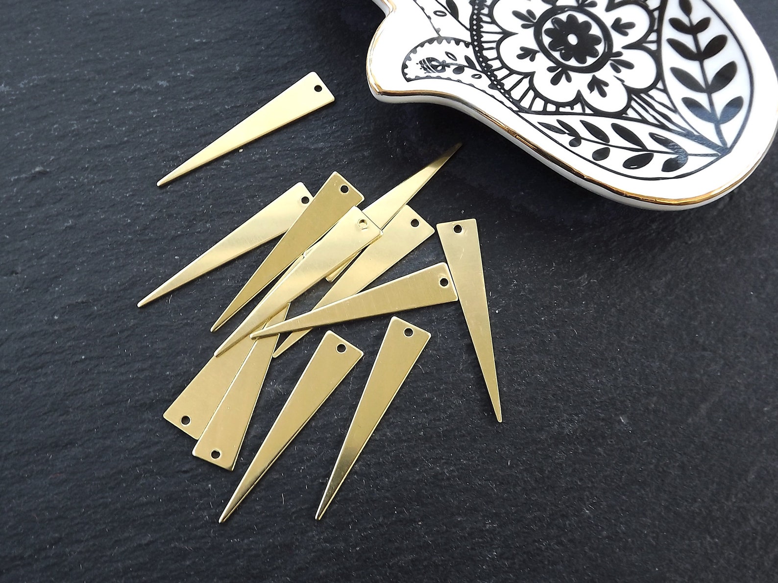 12 Raw Brass Triangle Spike Pendant Charm Blank Earring - Etsy