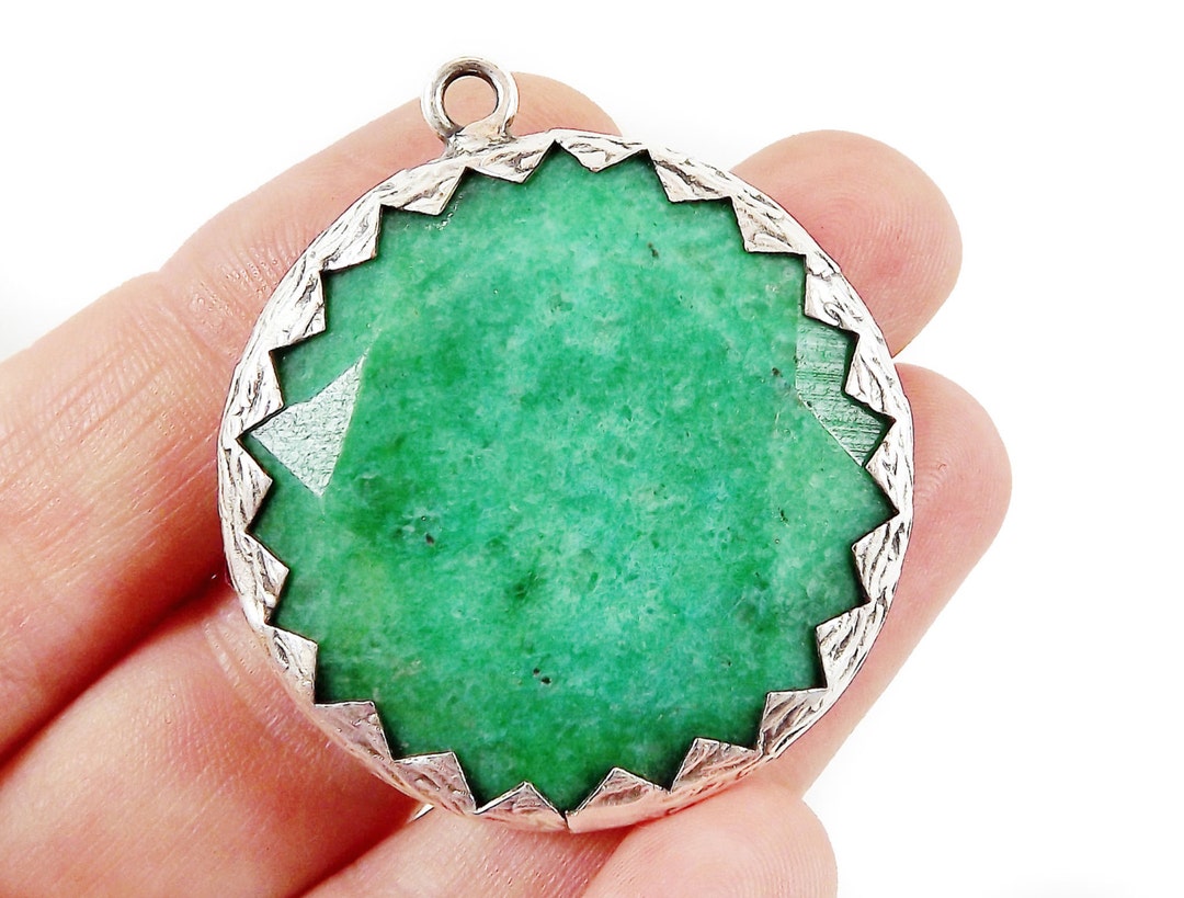 36mm Green Faceted Jade Stone Pendant - Matte Silver Plated 1pc - Etsy