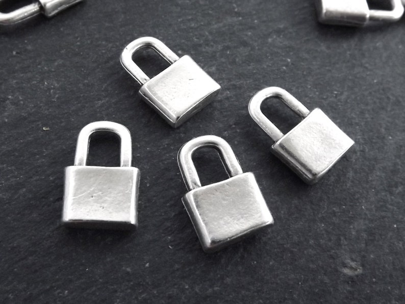 4 Silver Padlock Charm Pendants Plain Lock Dangle Charms - Etsy