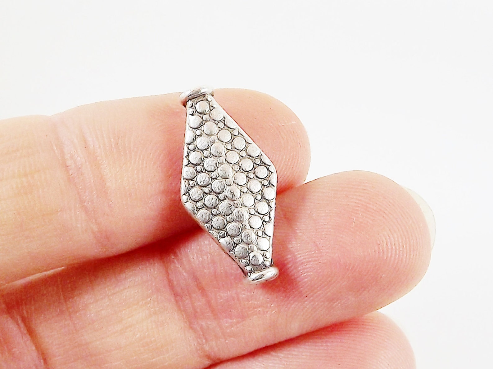 6 Dotted Rhombus Diamond Shaped Spacer Beads - Matte Silver Plated - Etsy