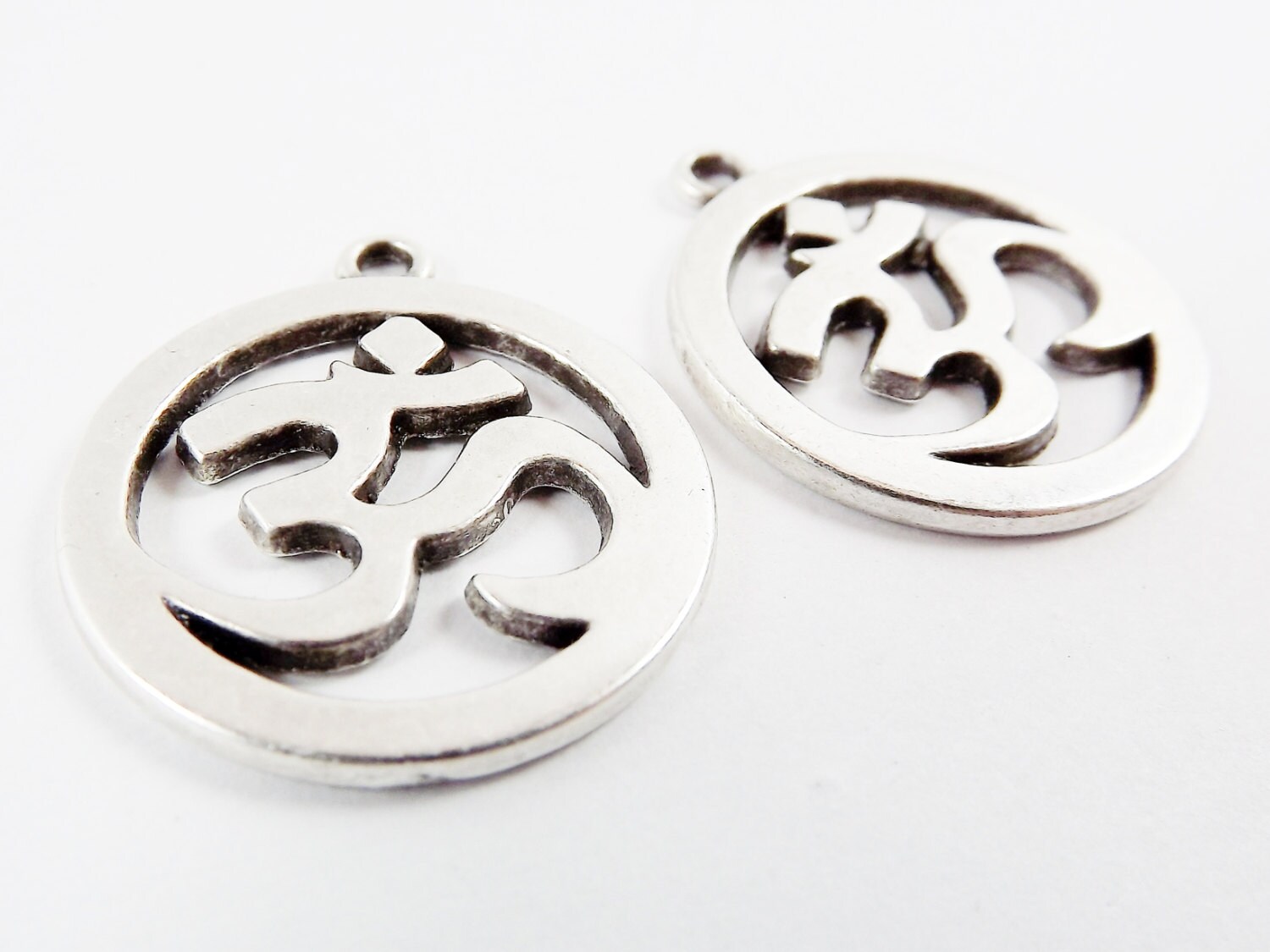 2 Large OM Symbol Charms - Matte Antique Silver Plated Brass - Yoga Aum ...