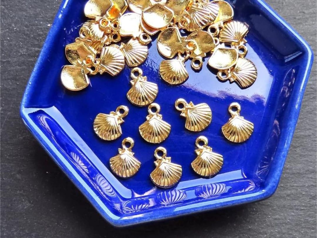 Mini Scallop Cockle Shell Charms, Mermaid Seashell Clam, 24K Shiny Gold ...