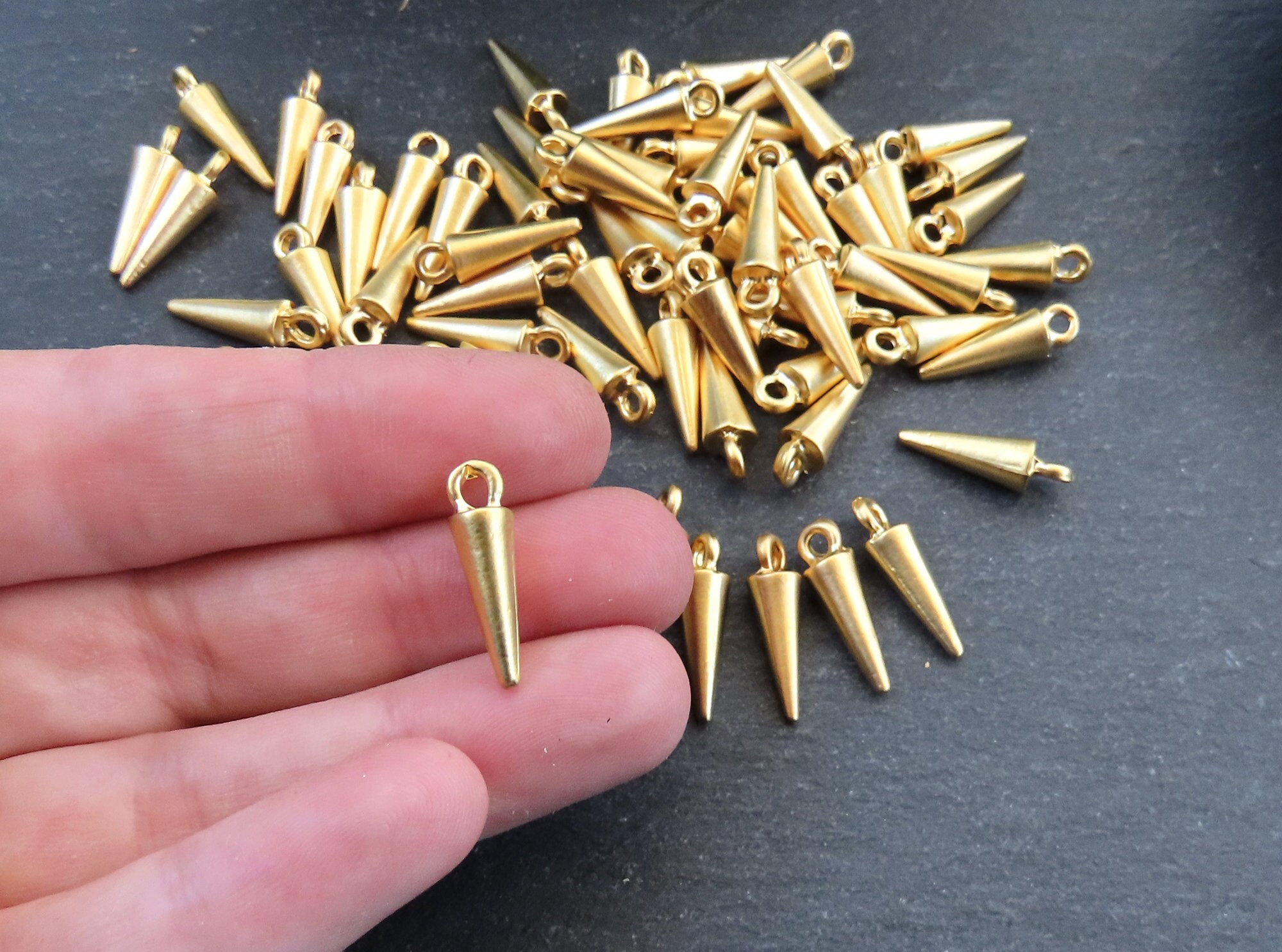 Gold Rustic Spike Charm Pendants, Point Pendulum Charm, Drop Pendant ...