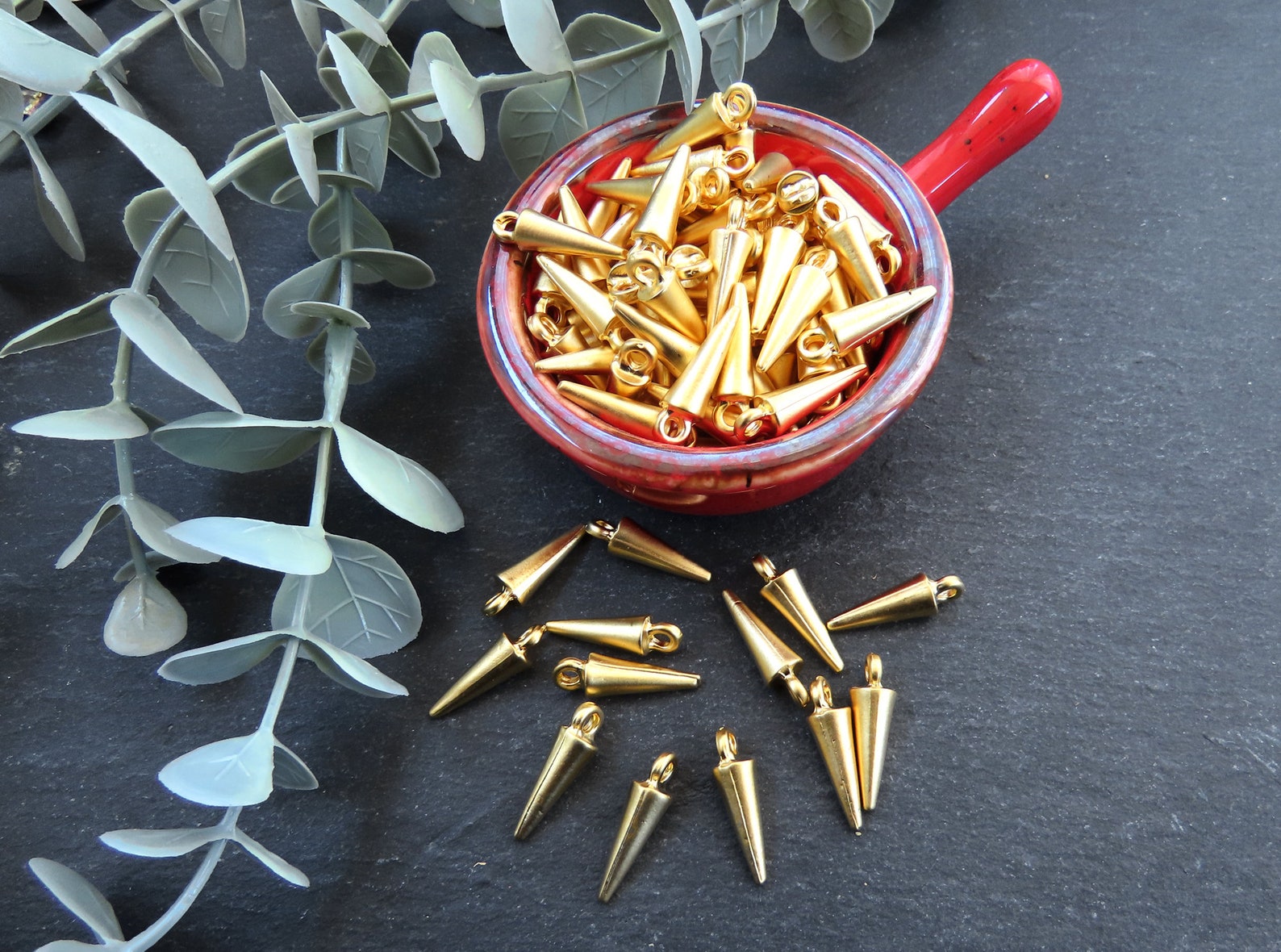 Gold Rustic Spike Charm Pendants, Point Pendulum Charm, Drop Pendant ...