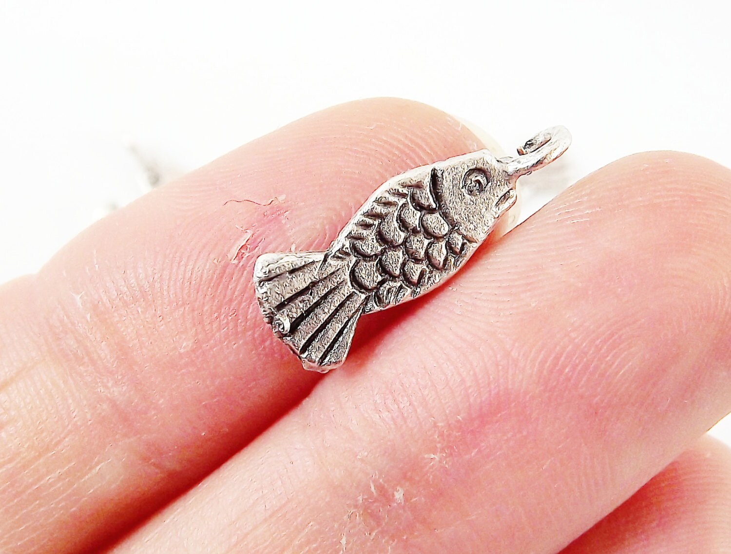 12 Rustic Fish Charms Matte Silver Plated | Etsy