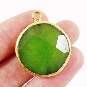 26mm Deep Apple Green Faceted Jade Pendant - Gold Plated Bezel - 1pc - Etsy