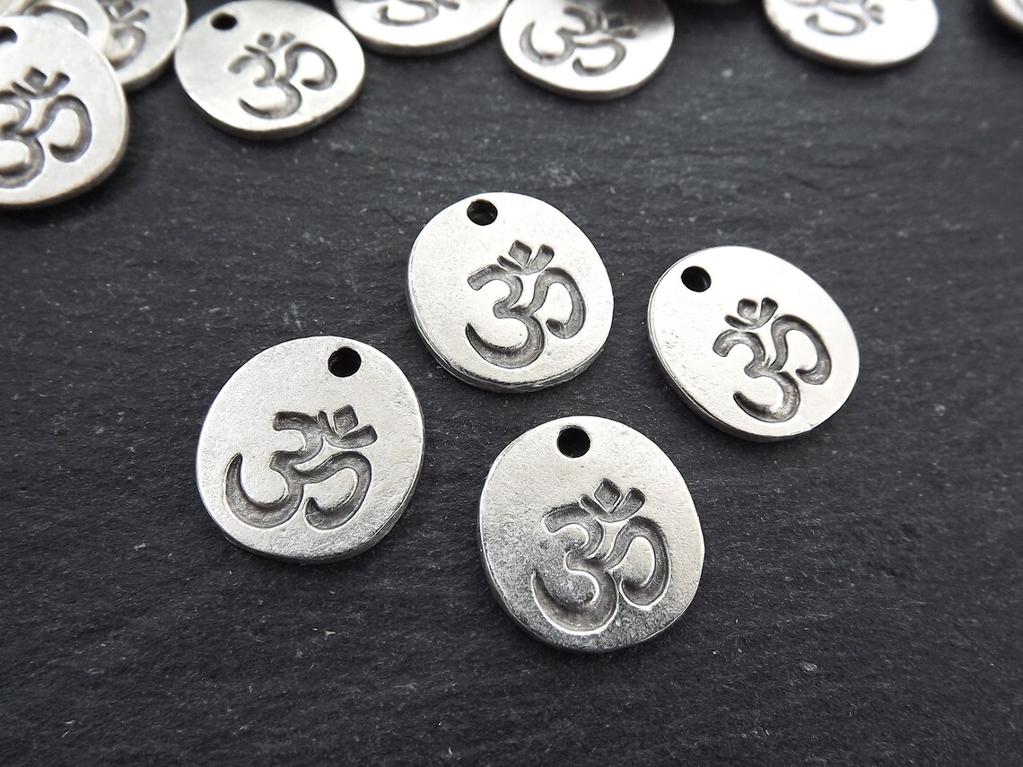 OM Charms, Small Om Pendant, Om Aum Symbol, Coin Disc Charms, Yoga ...