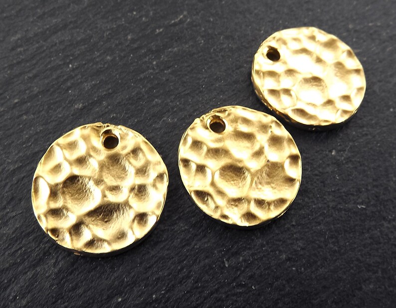 Gold Hammered Round Disc Charm Pendants Hammered Charms Gold - Etsy