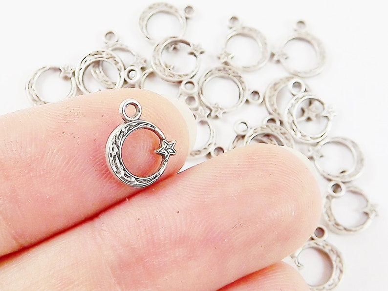 20 Mini Moon Crescent Star Charms Matte Silver Plated - Etsy