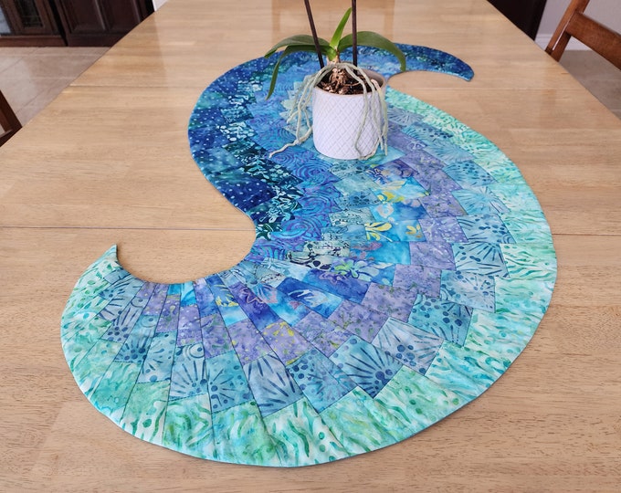 Spiral Table Runner, Batik Fabrics Table Runner, Modern Table Topper ...