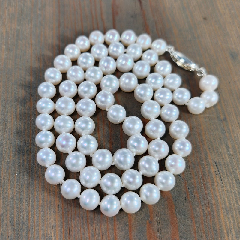 Single Strand Pearls - Etsy