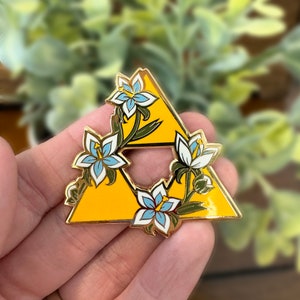 Hard Enamel Pin • Silent Princess Triforce - Etsy