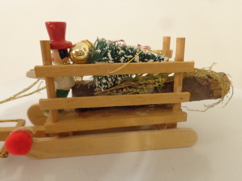 Vintage Christmas Wooden Horse & Buggy With Bottle Brush Tree - Etsy