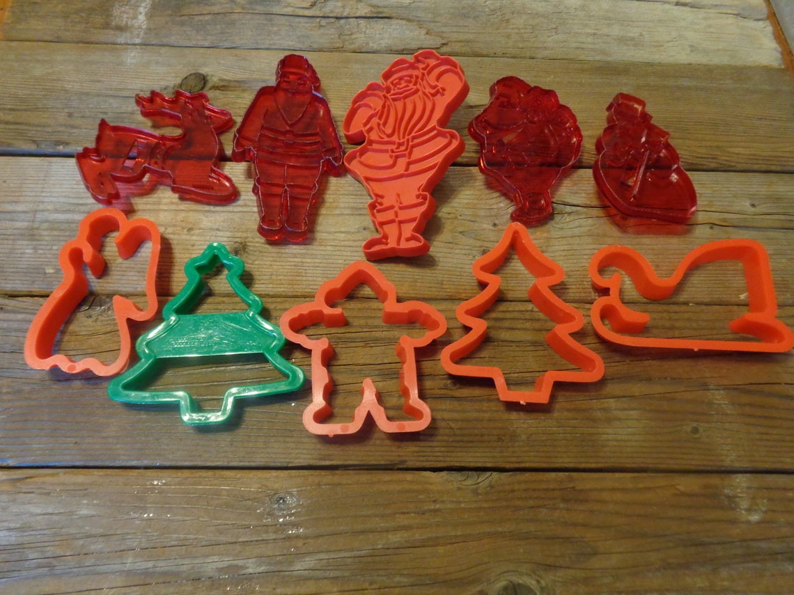 Vintage 10 Piece Set Of Plastic Christmas Cookie Cutters | Etsy