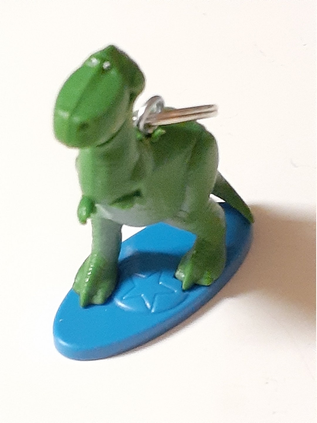 Dinosaur Keychains/beadiebracelet - Etsy