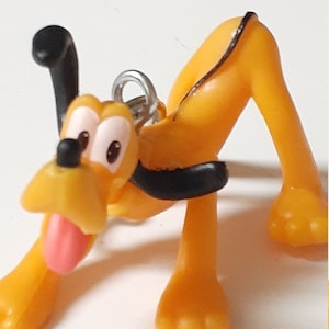 Pluto Keychain/disney/beadiebracelet - Etsy