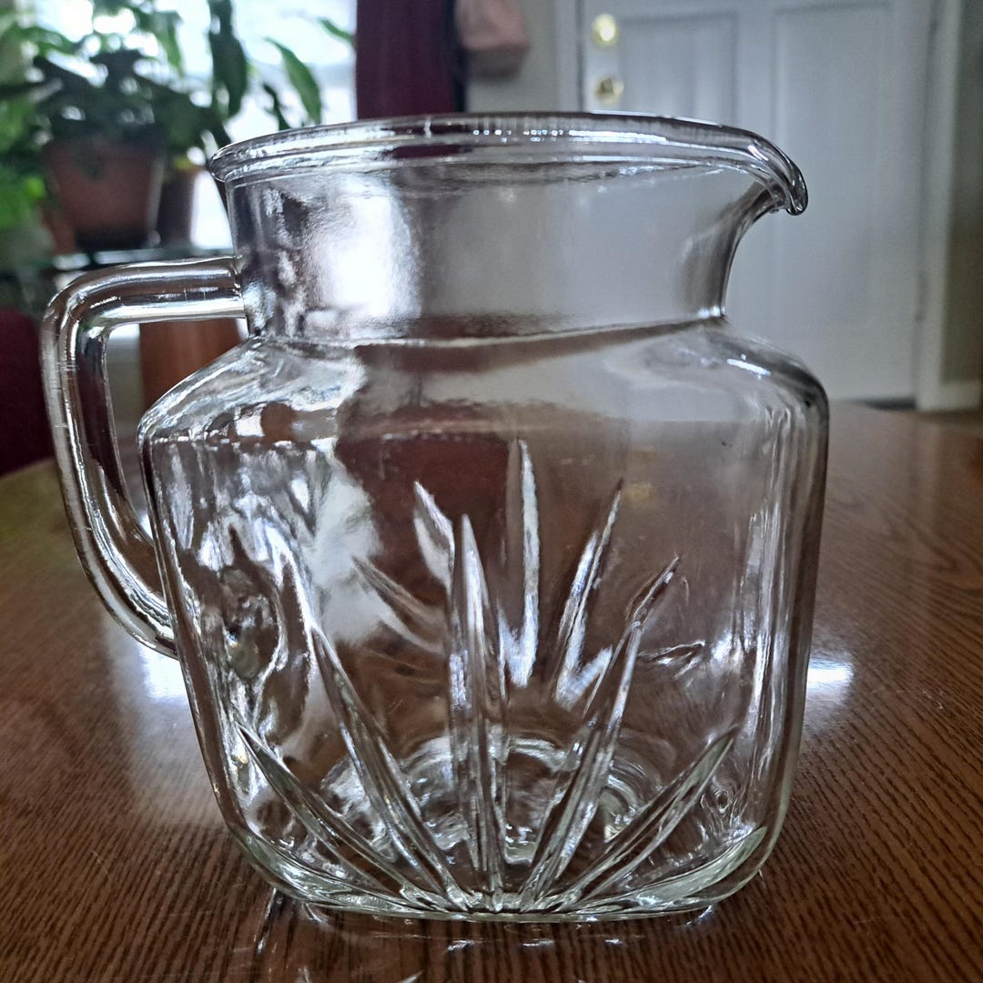 Federal Glass Star Clear Pitcher Holds 36 Ounces Pressed Glass Made in ...