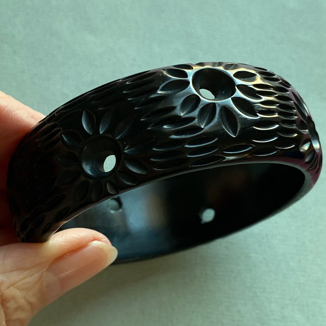 Rare 1920s Carved Black Bakelite Bangle Bracelet - Etsy