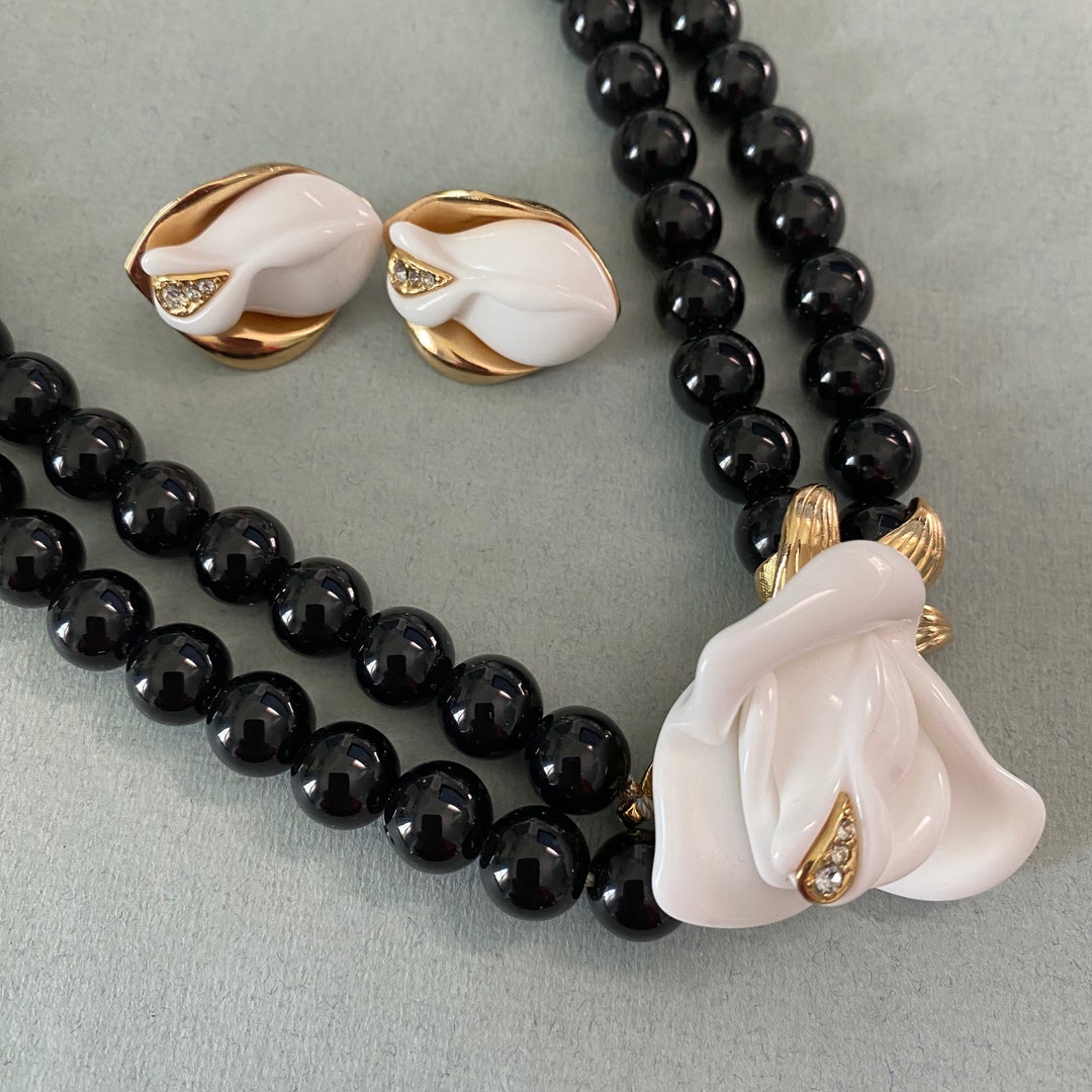 Glamorous KJL for AVON Midnight Rose Lucite and Gold Necklace & Earring ...
