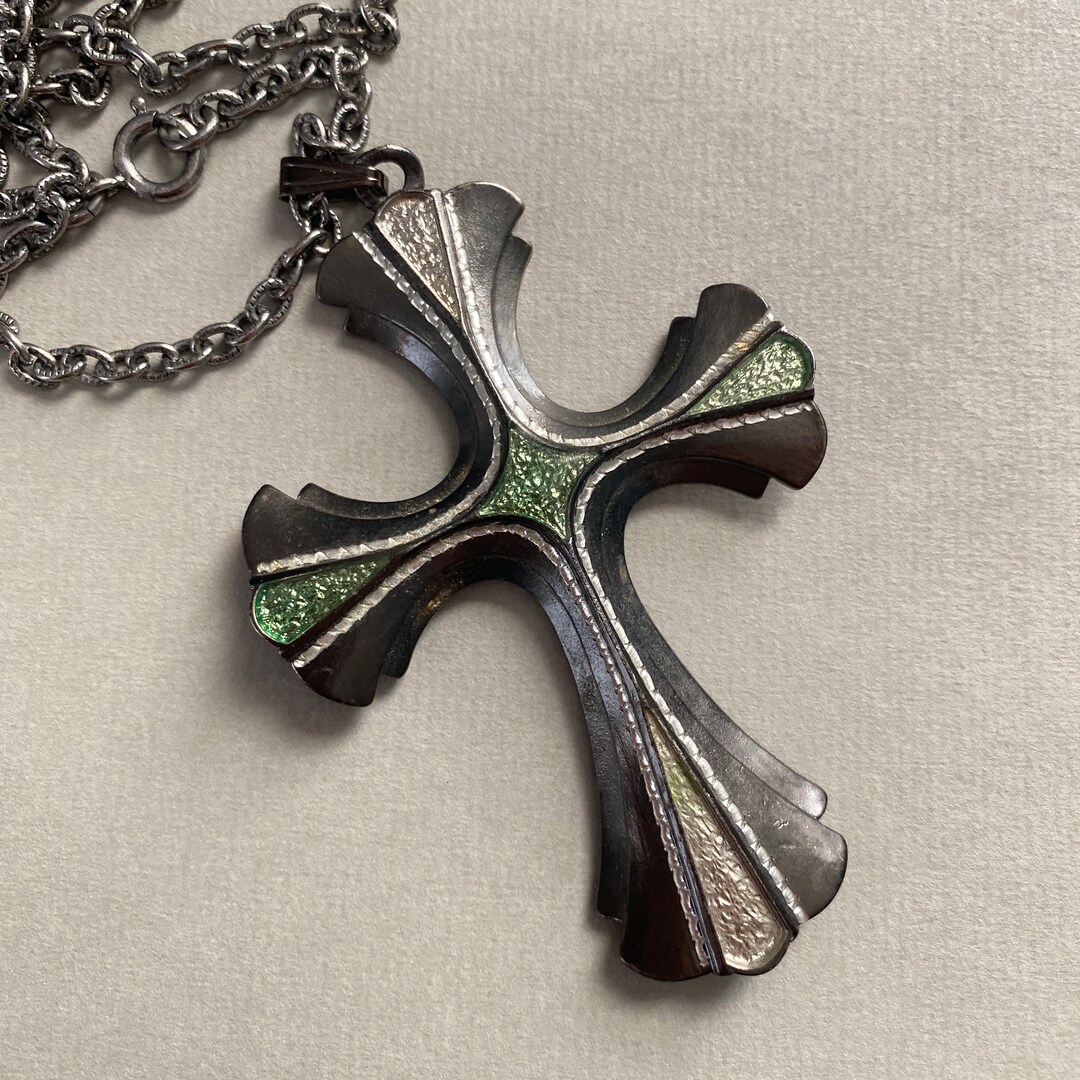 Gothic SARAH COVENTRY 1976 Limited Edition Cross Pendant Necklace - Etsy