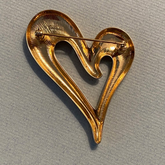Modernist MONET Gold Plated Heart Brooch - Gem