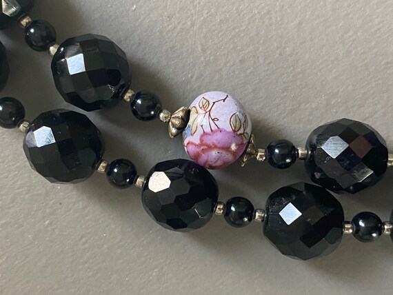 French Jet & Mauve Floral Porcelain Bead Art Deco Sty… - Gem