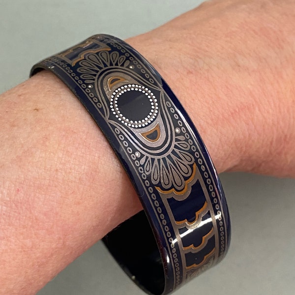 Michaela Frey - Etsy Canada