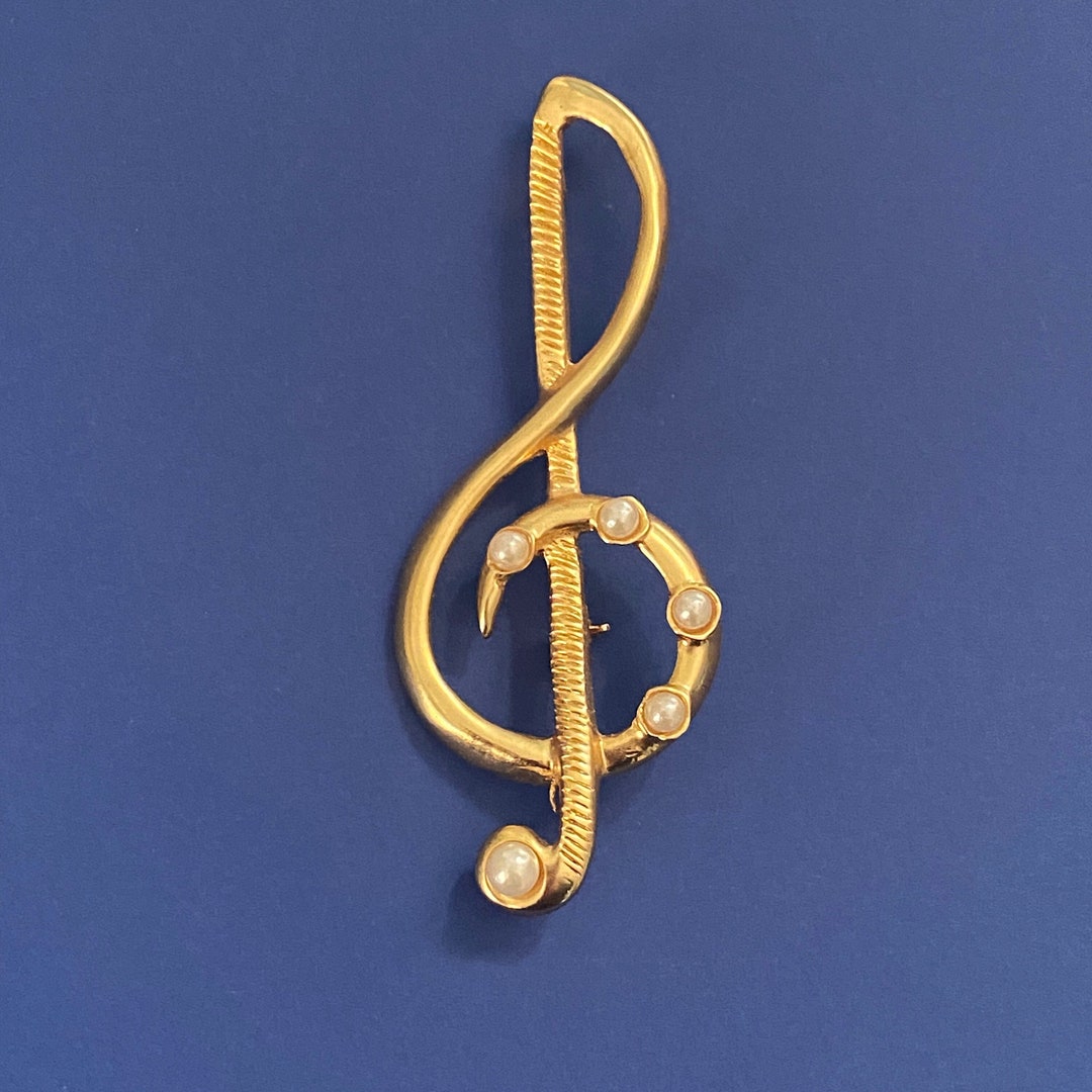 Grande broche note de musique en plaqué or et fausses perles avec clé ...