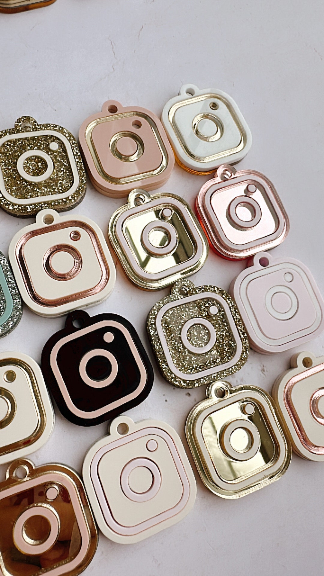 Instagram Smart NFC Keychain for Social Media | Tap and Follow ...