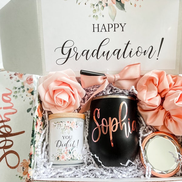 Graduation Gift - 60+ Gift Ideas for 2024
