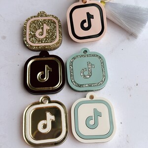 Instagram Smart NFC Keychain for Social Media Tap and Follow Digital ...