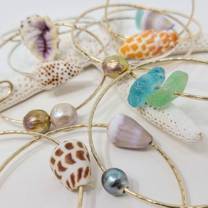 SHELL BANGLES in Gold , Set of 3 Bangles in 14k Gold Filled, Hawaiian ...