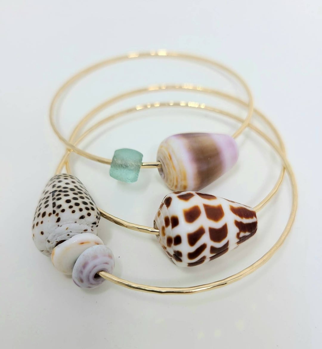 SHELL BANGLES in Gold , Set of 3 Bangles in 14k Gold Filled, Hawaiian ...