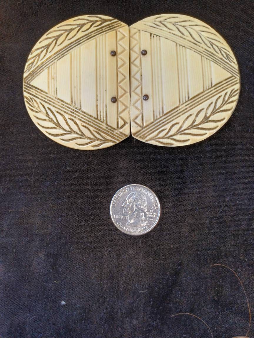 1930's Vintage Bakelite Cape/coat Clasp - Etsy