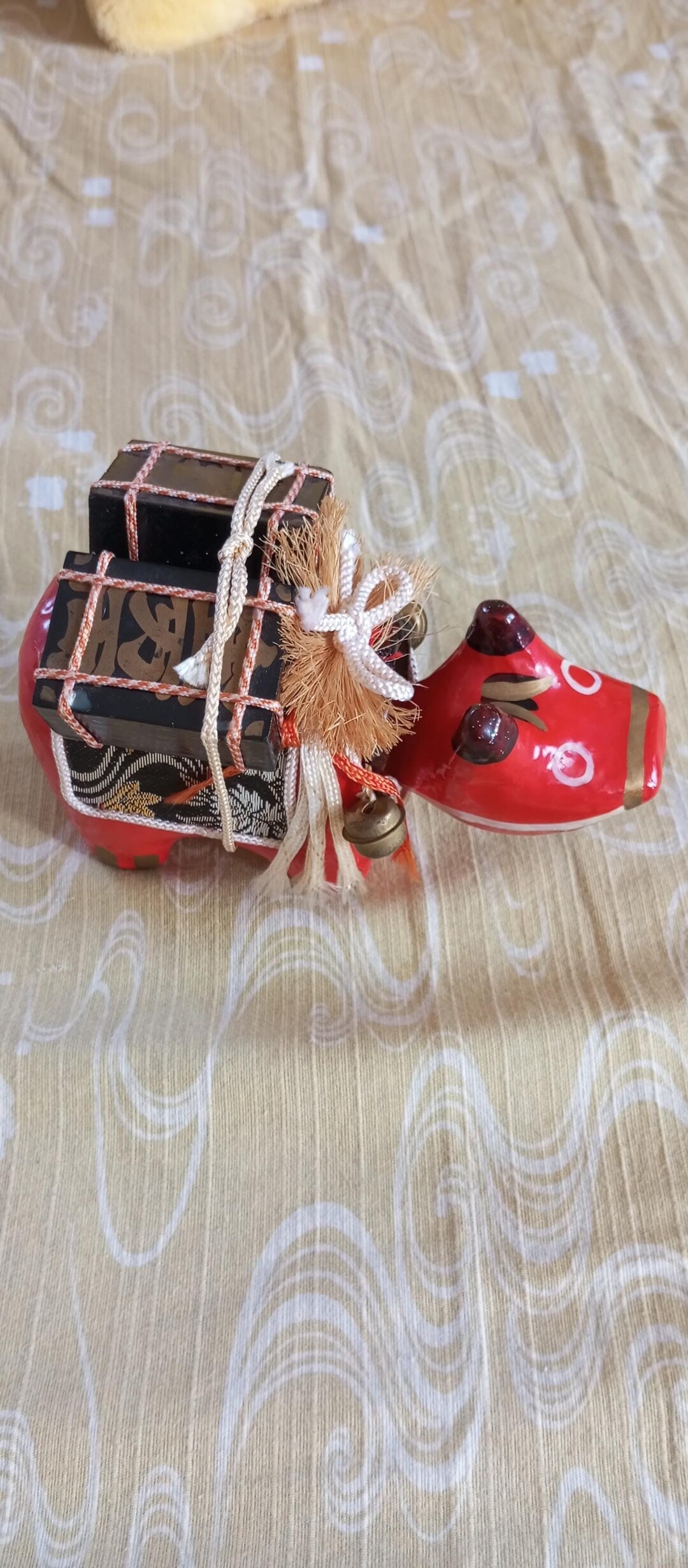 Japanese Traditional Handmade Toy Cow Akabeko Vintage Gold Red Paper Mache Handmade Hand Painted ...