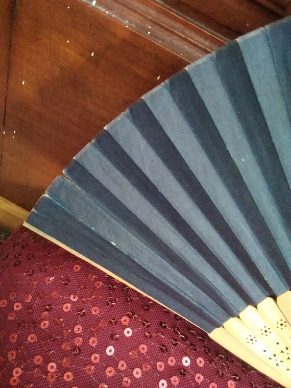 Vintage japanese paper wood fan blue hand painted lea… - Gem
