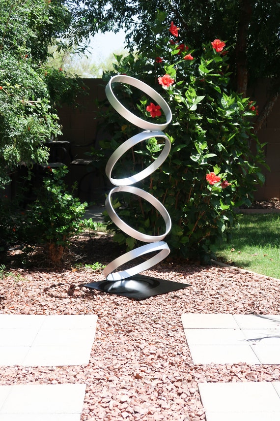 Modern Art Sculpture Simple