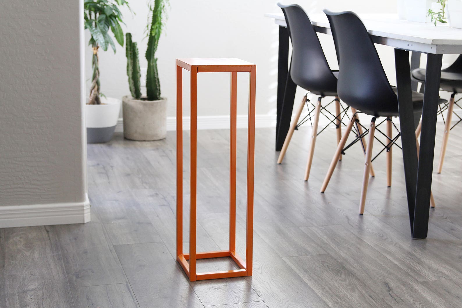 Modern Metal Contemporary Accent Pedestal Sokol Table Decor Mid Century ...