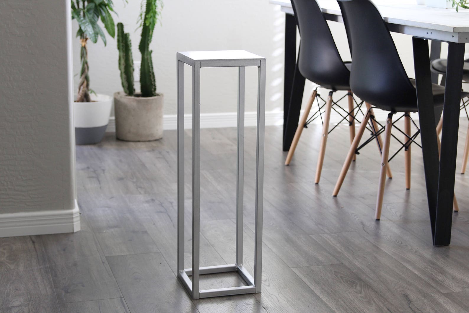 Modern Metal Contemporary Accent Pedestal Sokol Table Decor Mid Century ...