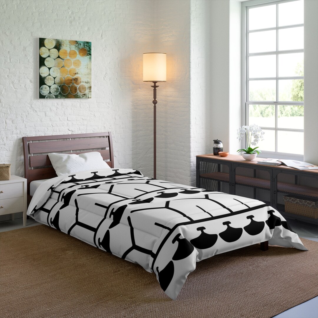 Kakingniit and Ulu Print Comforter - Etsy Canada