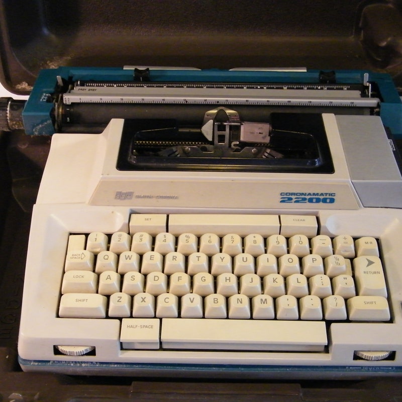 Electric Typewriter - Etsy