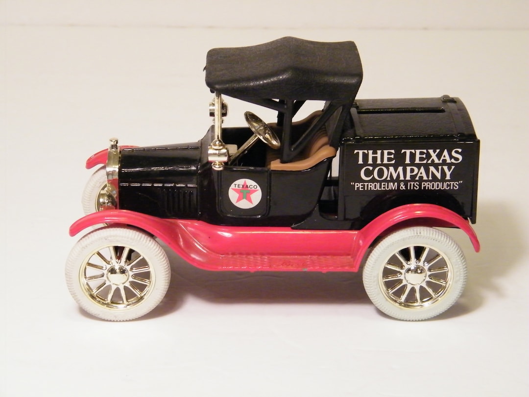 ERTL Texaco Die Cast 1918 Ford Model T Runabout Coin Bank With Key ...