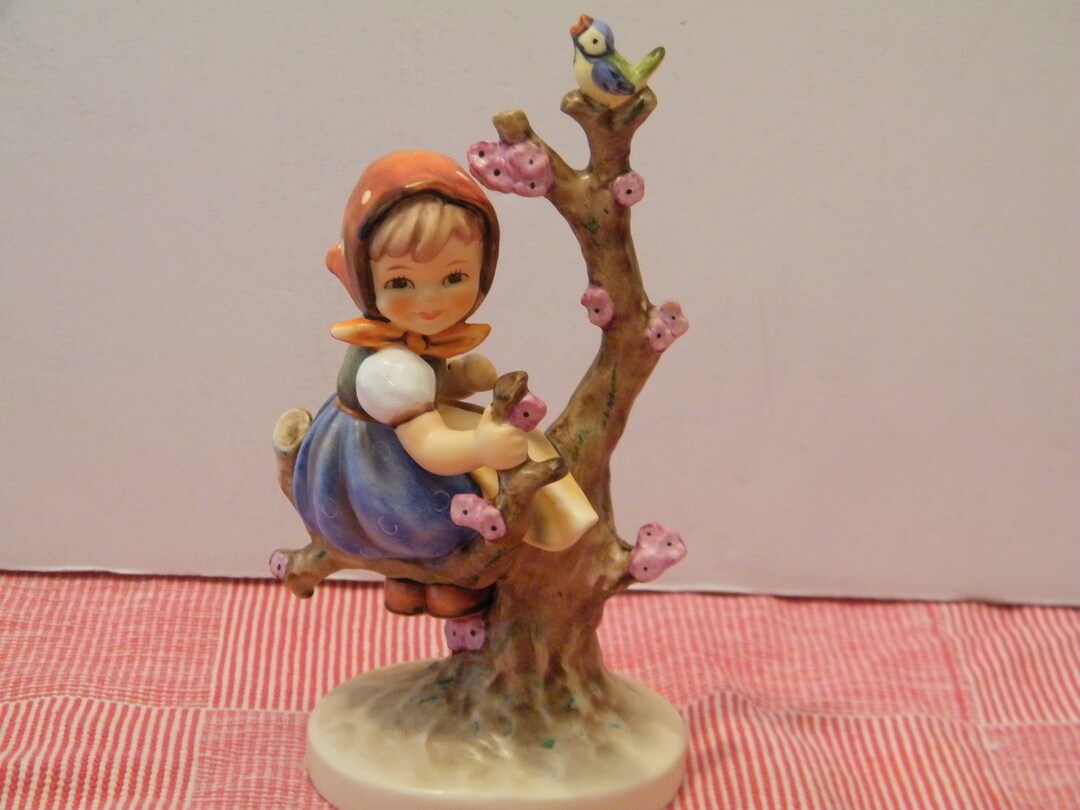 Hummel Apple Tree Girl Figurine 6 Inch Tall TMK 6, Vintage 1990 ...
