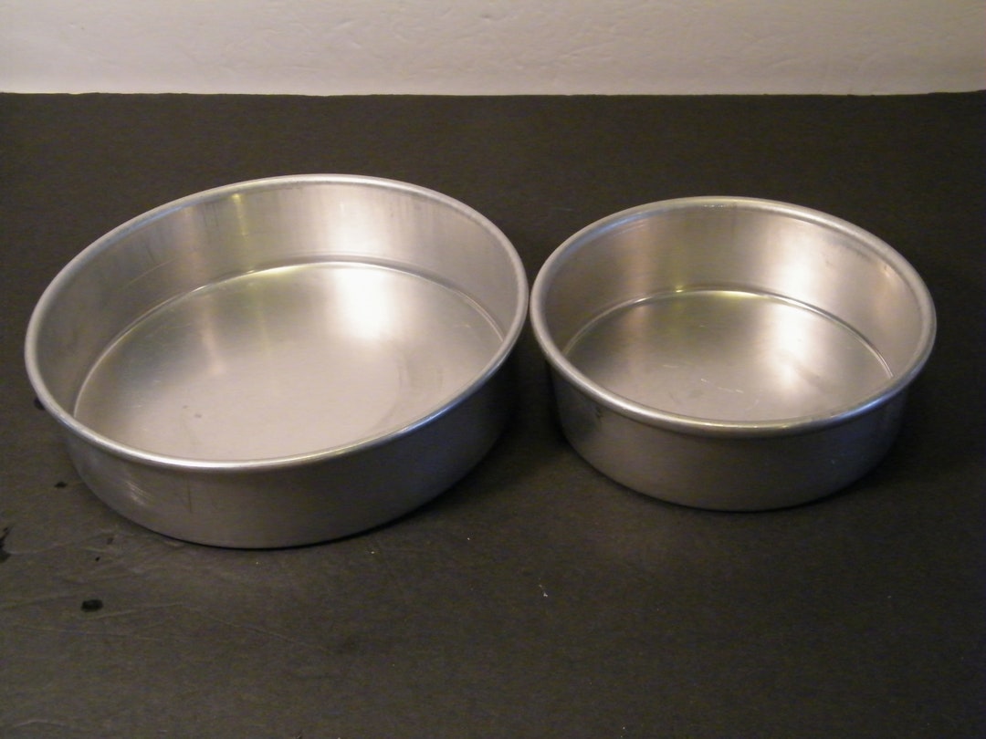 2 Magic Line Pastry Cake Pans 6 Inch and 8 Inch Sizes, Vintage Used ...